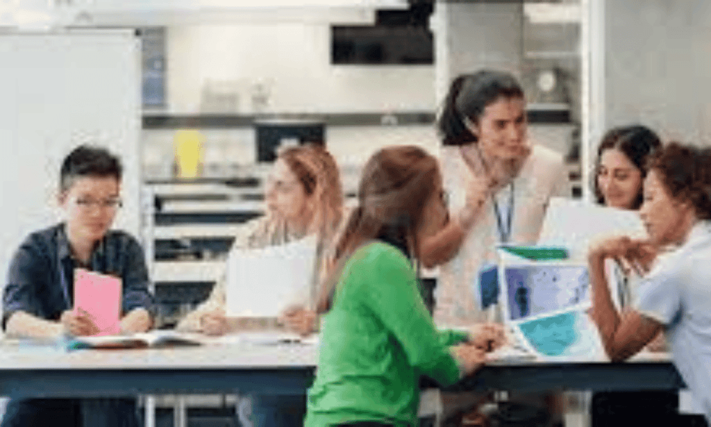 Adaptive Learning Environments: Personalized Education 1st