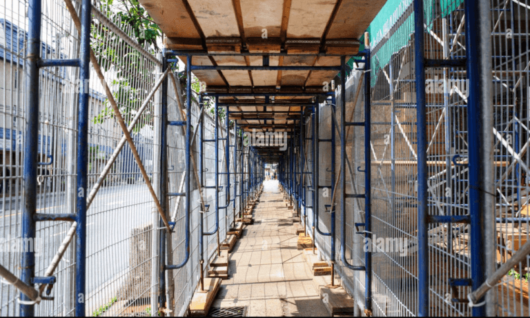 Pedestrian Walkway Scaffolding Safety & Setup