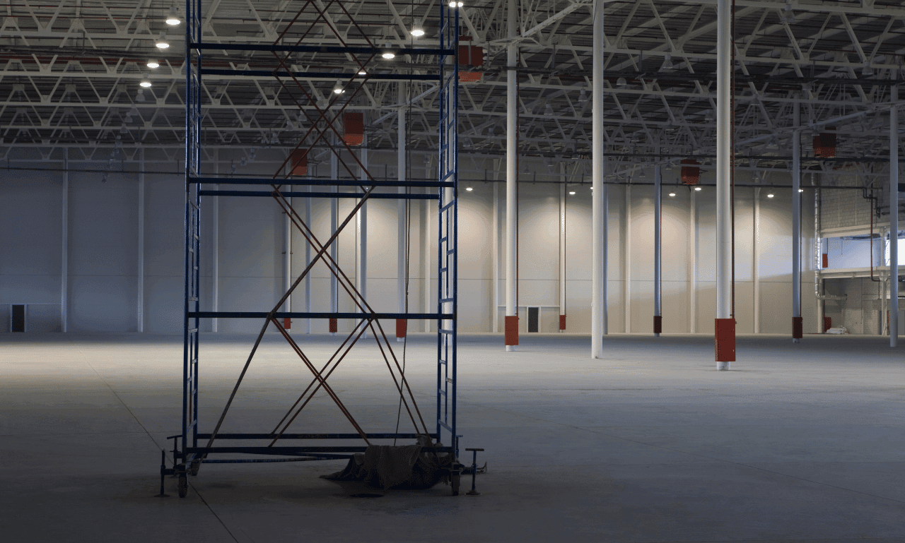 Scaffold Interior: Safe & Efficient Building Solutions